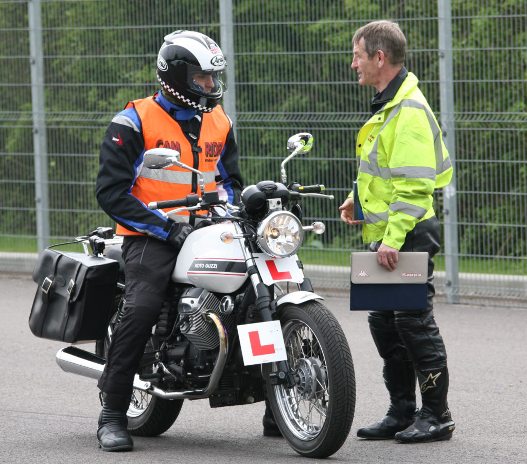 Module 1 & 2 Test for Full Motorbike Licences - Camrider